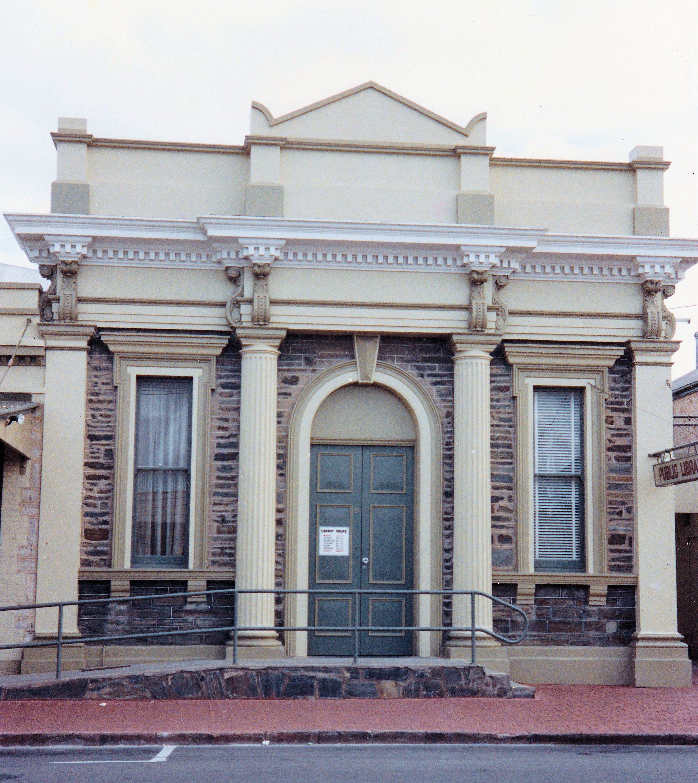 Victor Harbor | Schools of Arts